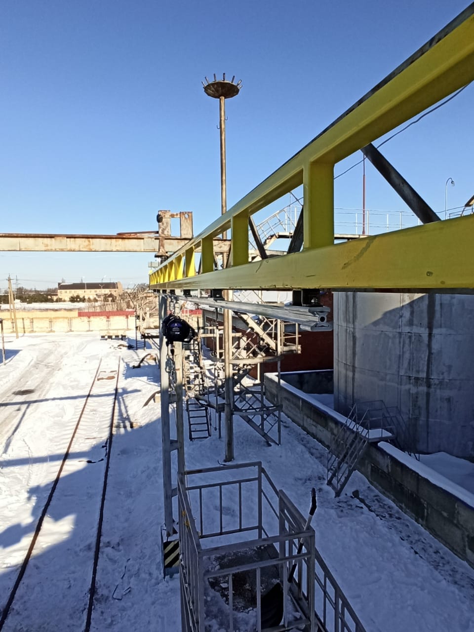 X-LINE rigid horizontal anchor line – LLC PSB